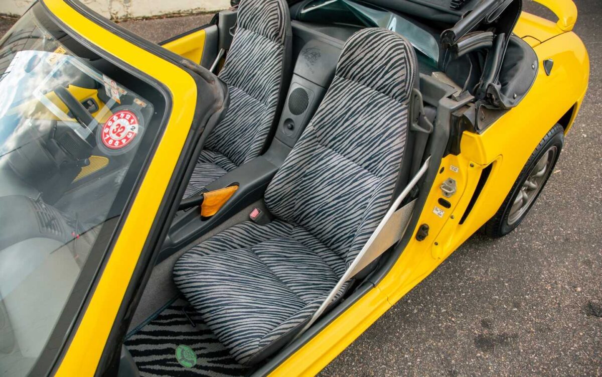 1992 Honda Beat JDM Kei Car With Light Modifications.
