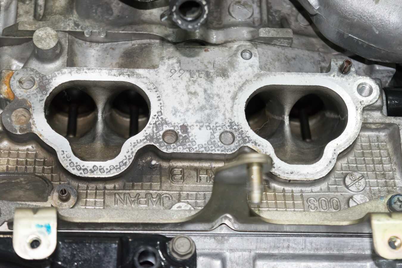 Clean JDM EJ20 Turbo Long Block Replacement for 02-05 Subaru Impreza ...