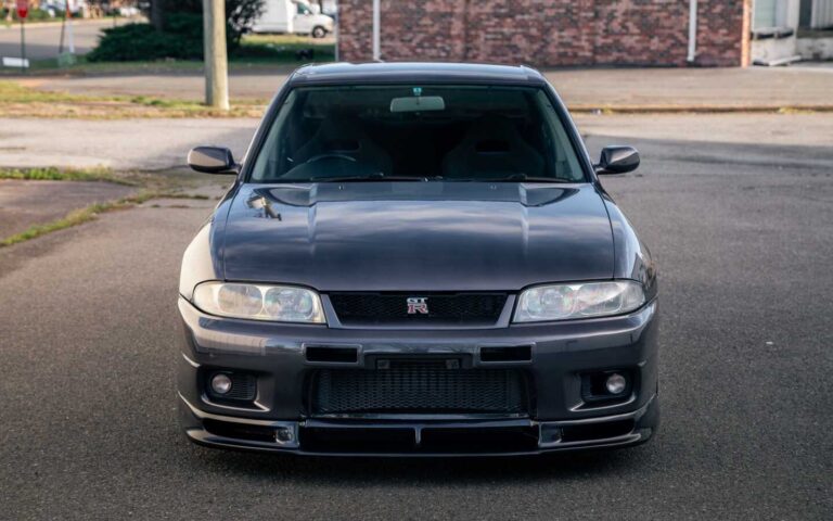1995 Nissan Skyline R33 4 Door Complete GTR Conversion