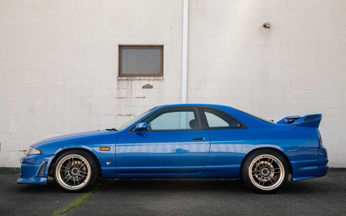 1993 Nissan Skyline R33 GTS25T Type M Bayside Blue Nicely Modified JDM ...