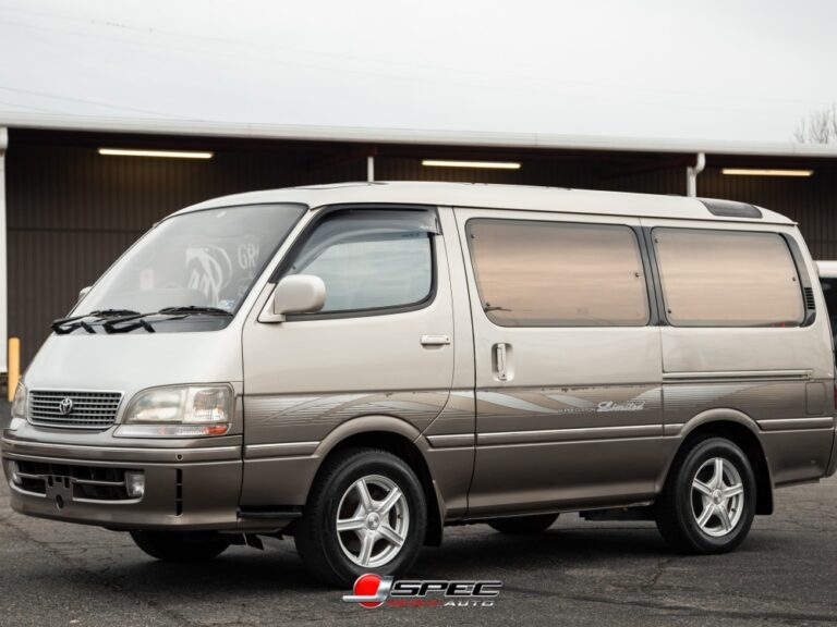 Toyota Hiace Super Custom Limited with 1KZ-TE Turbo Diesel