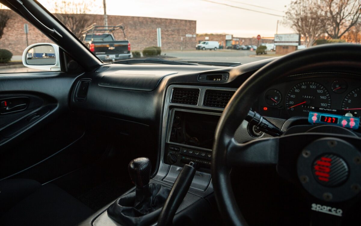 Toyota MR2 GT Turbo1997 Toyota MR2 GT Turbo with modes.