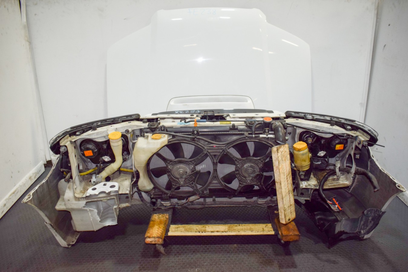 Very Rare & Clean JDM 03-08 Subaru Forester STI Front end in white with ...