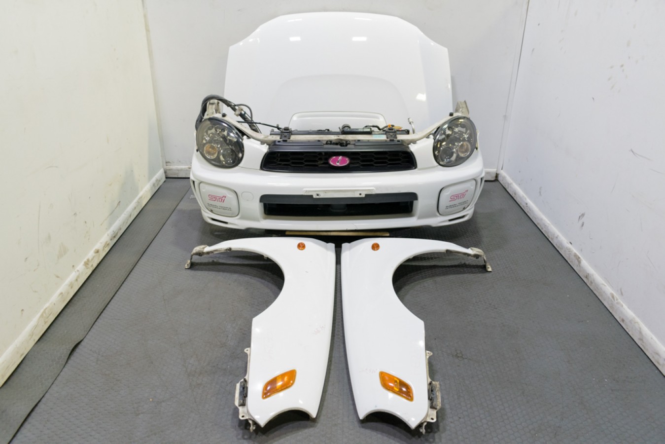 JDM Subaru Impreza WRX STI Wagon GG V7 OEM Front Clip w/ Hood, Fenders ...
