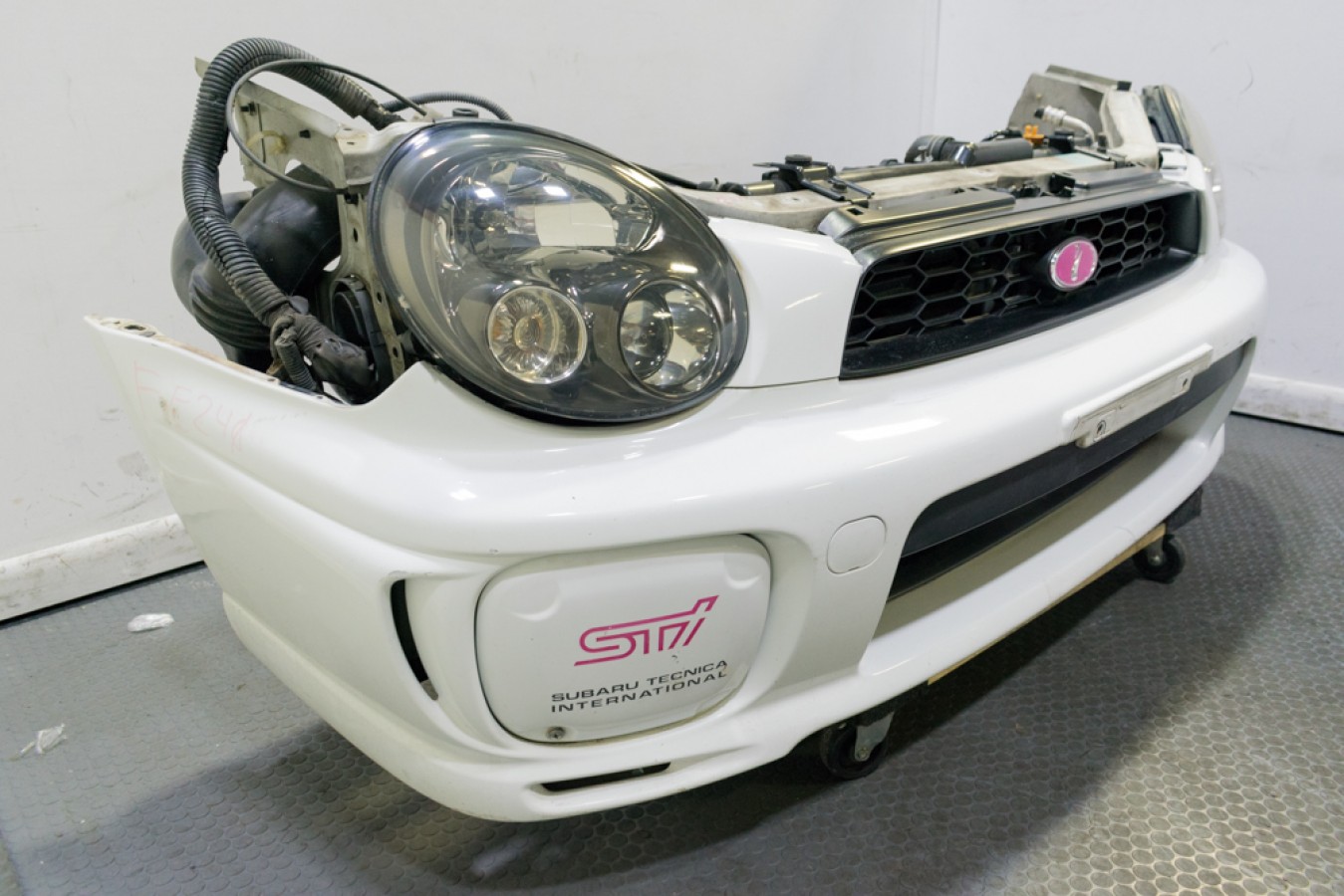 JDM Subaru Impreza WRX STI Wagon GG V7 OEM Front Clip w/ Hood, Fenders ...