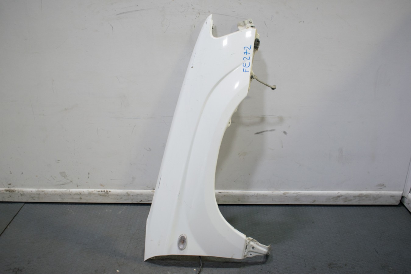 JDM Subaru Forester STi SG5 Front Clip with HID Headlights, STi Bumper ...