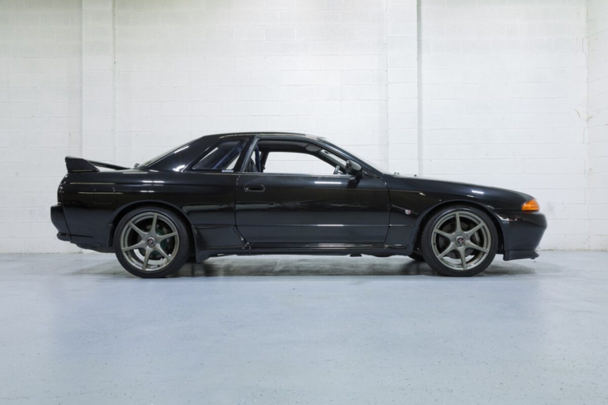 A Beautiful Black Pearl 1994 Nissan Skyline GTR in Pristine Condition with Tasteful ...
