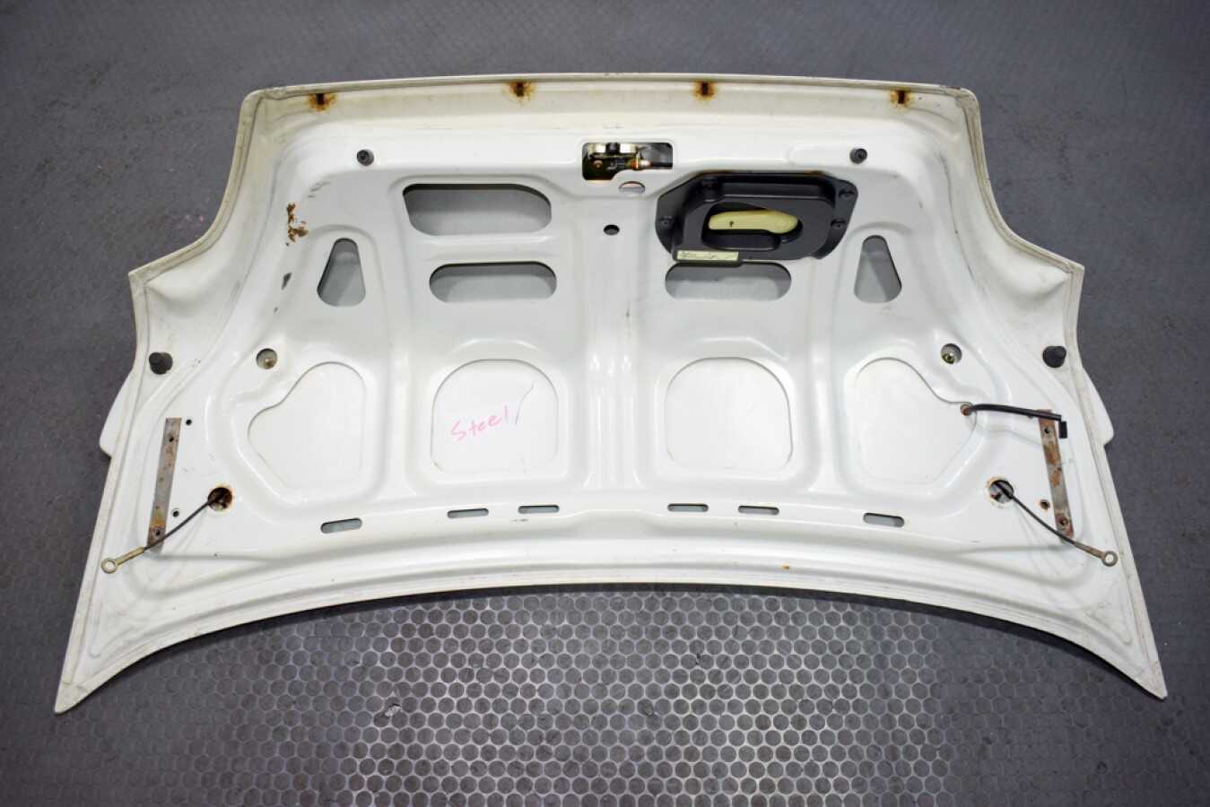 Used GD JDM 02-07 Subaru WRX STI Trunk in a Clean White Finish for sale ...