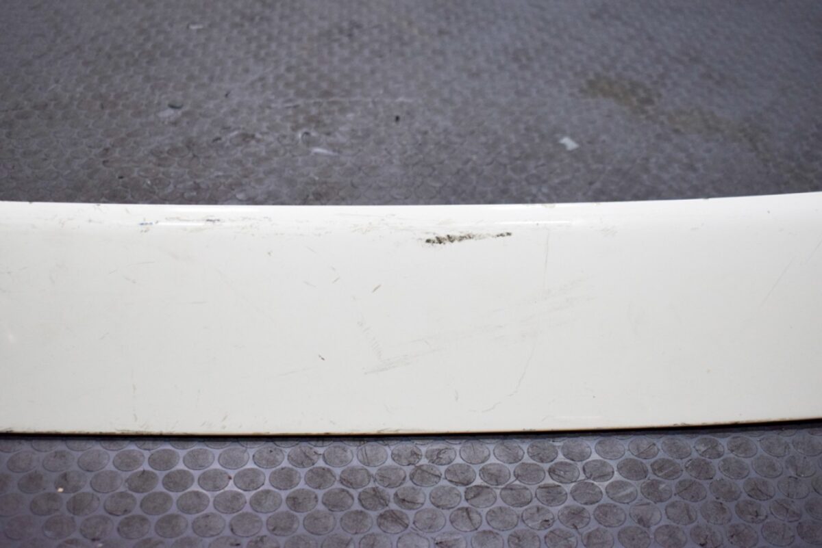 Clean JDM 94-01 Honda Integra DC2 Type R OEM Spoiler in a white finish ...