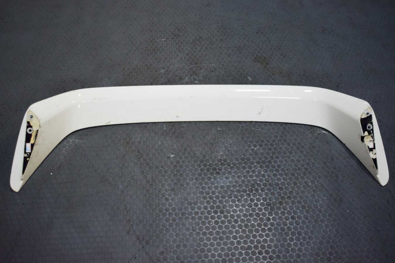 Clean JDM 94-01 Honda Integra DC2 Type R OEM Spoiler in a white finish ...
