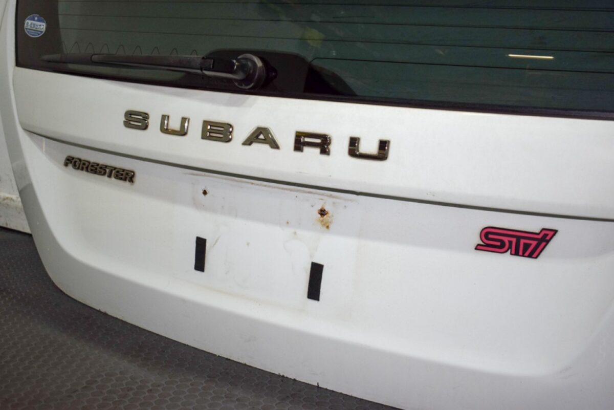 Very Clean JDM 03-08 Subaru Forester STI Replacement hatch in white ...