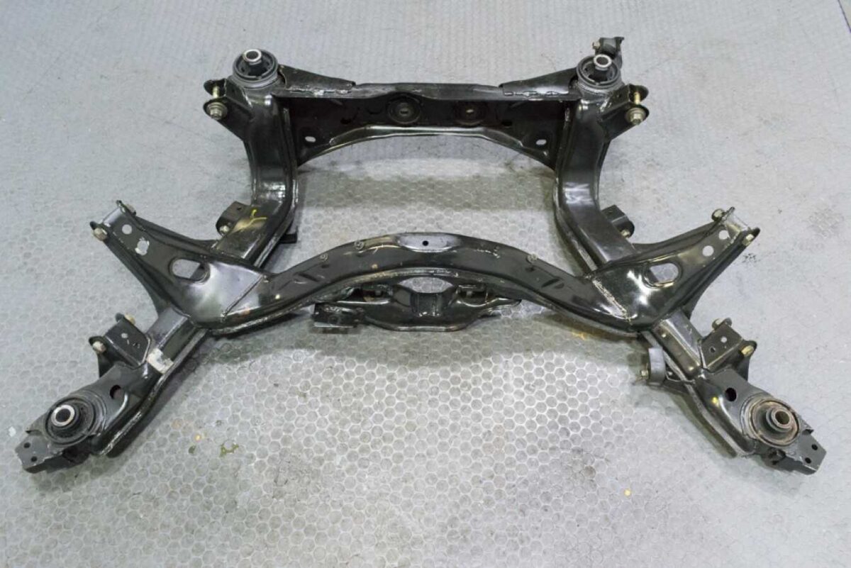 1989-1994 Nissan Skyline GTR R32 Rear Sub Frame for Sale | J-Spec Auto ...