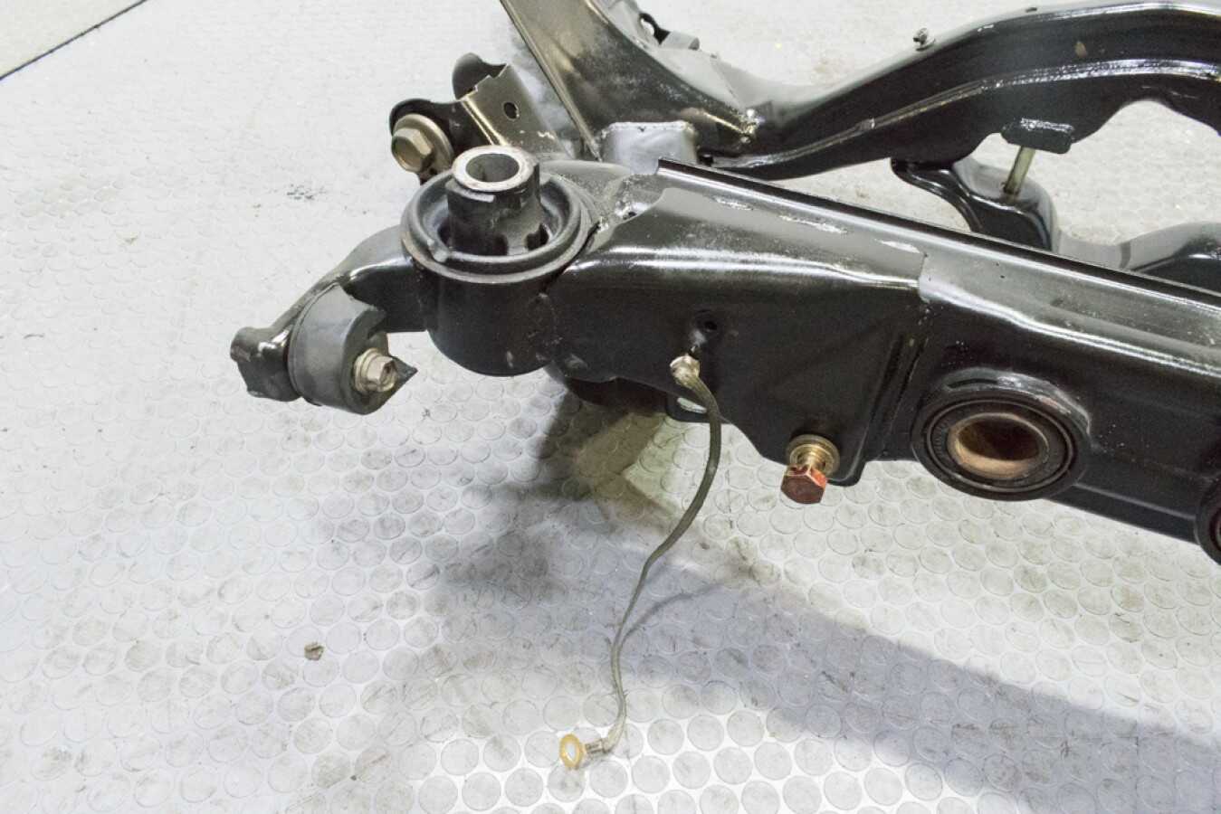 1989-1994 Nissan Skyline GTR R32 Rear Sub Frame for Sale | J-Spec Auto ...