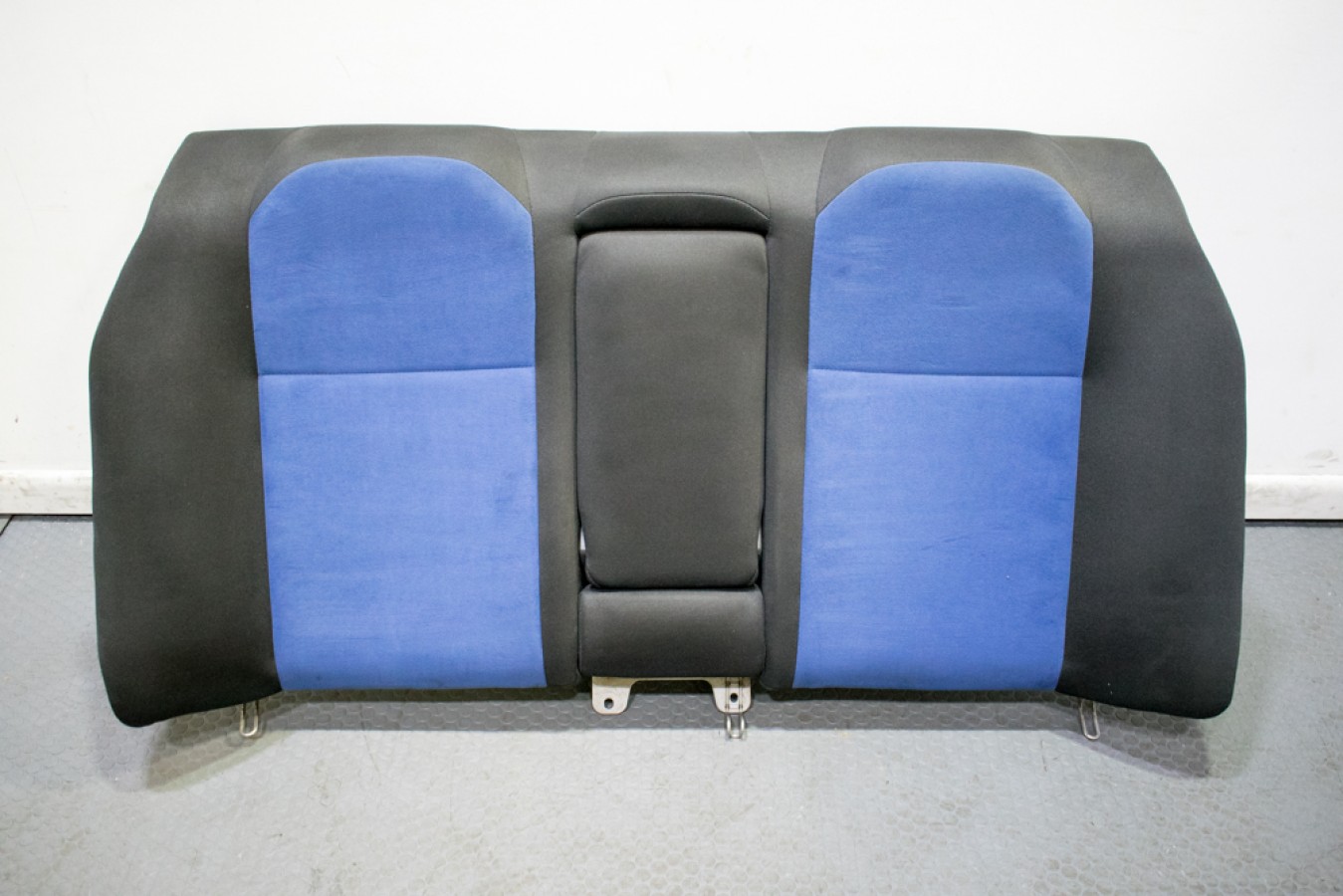 JDM Subaru Impreza WRX STI GD OEM Rear Seats with Armrest 2002-2007 | J ...