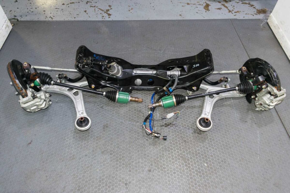 15-20 JDM Subaru WRX Front Subframe w/ Axles, Control Arms, Hubs, ETC ...