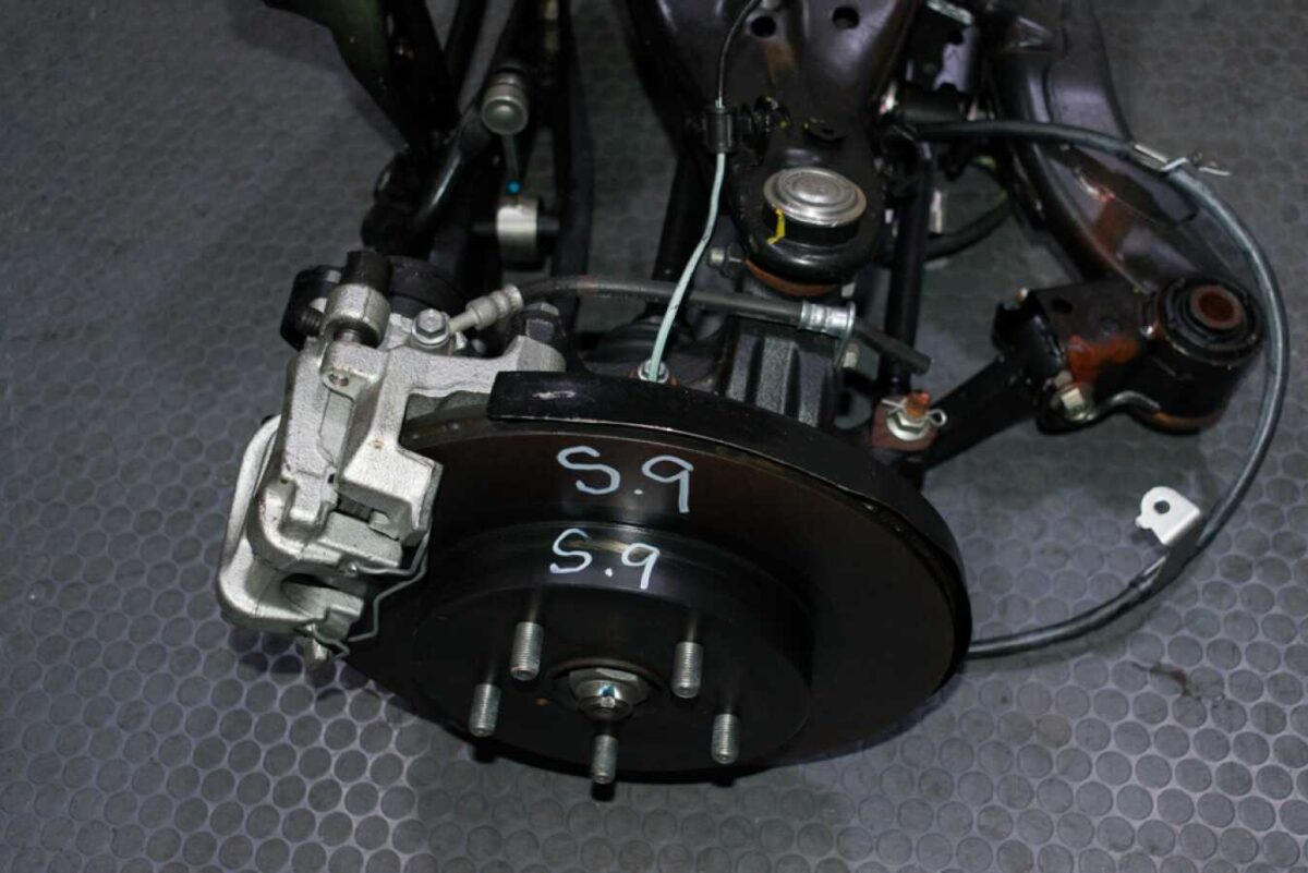 15-20 JDM Subaru WRX Front Subframe w/ Axles, Control Arms, Hubs, ETC ...