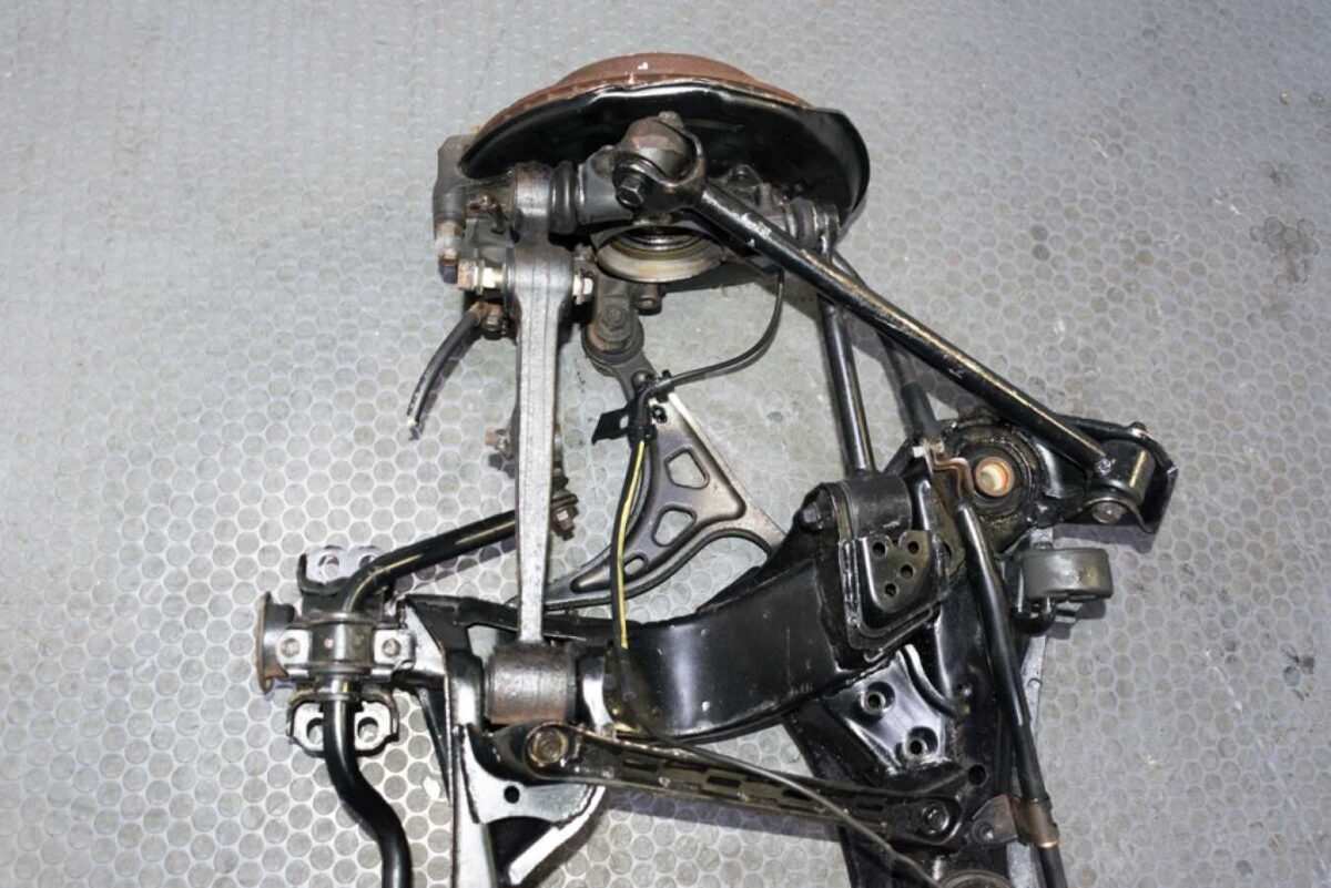 93-98 JDM Toyota Supra JZA80 MK4 Non-Turbo Rear Subframe w/ Arms, Hubs ...