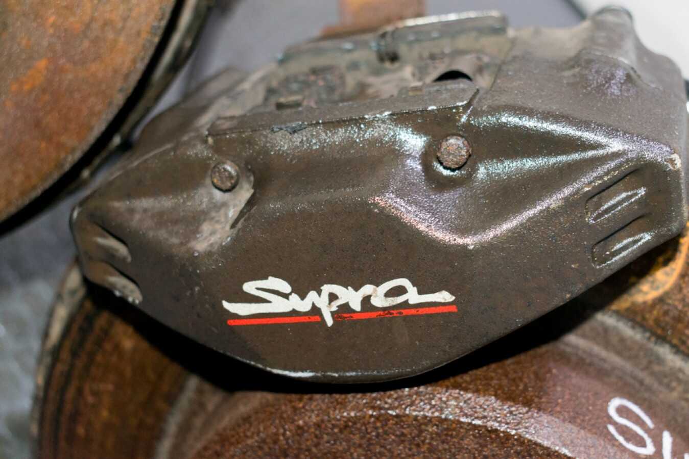 93-98 Toyota Supra Turbo MK4 JZA80 OEM Big Brakes w/ Hubs, Arms, ETC ...