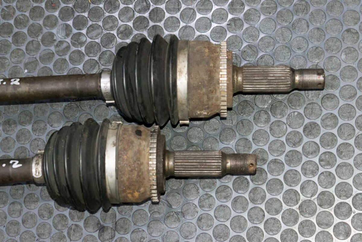 03-06 Mitsubishi Lancer Evolution VIII IX CT9A OEM Front Axles | J-Spec ...