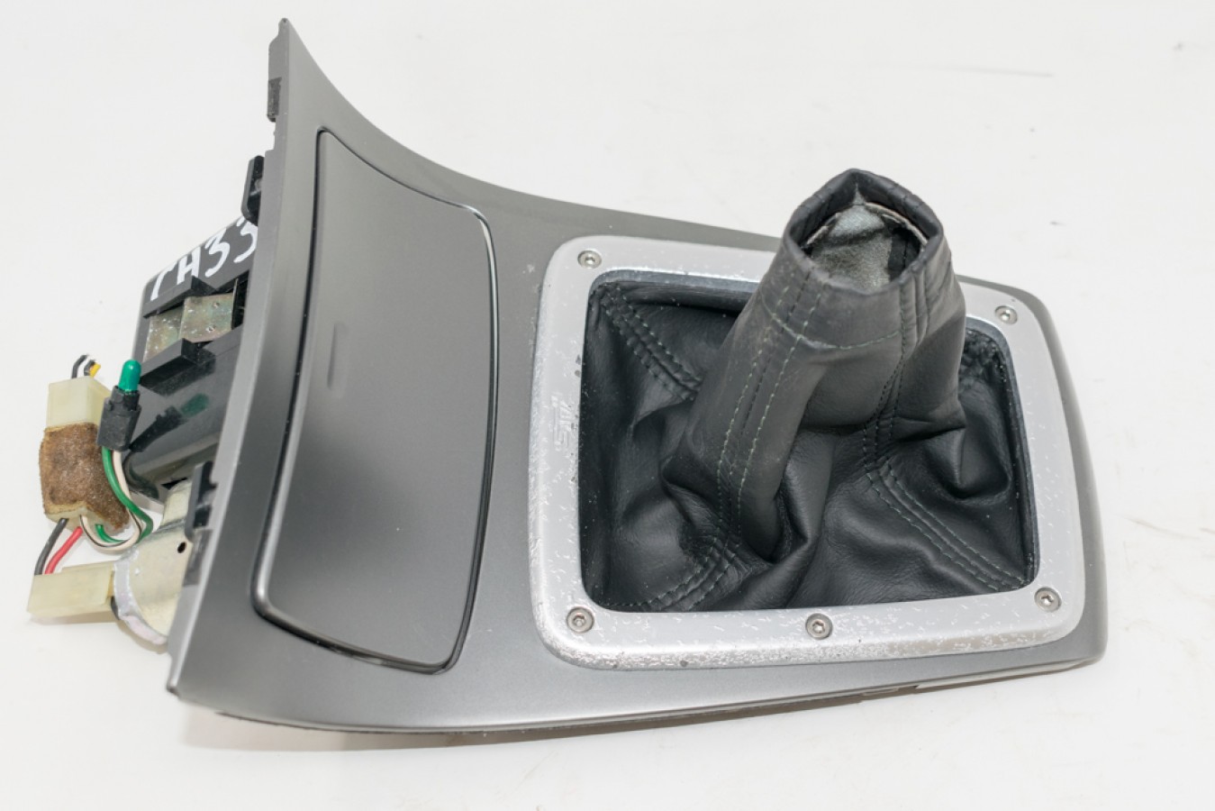 05-07 JDM Subaru Impreza WRX STI GDB OEM Shift Trim