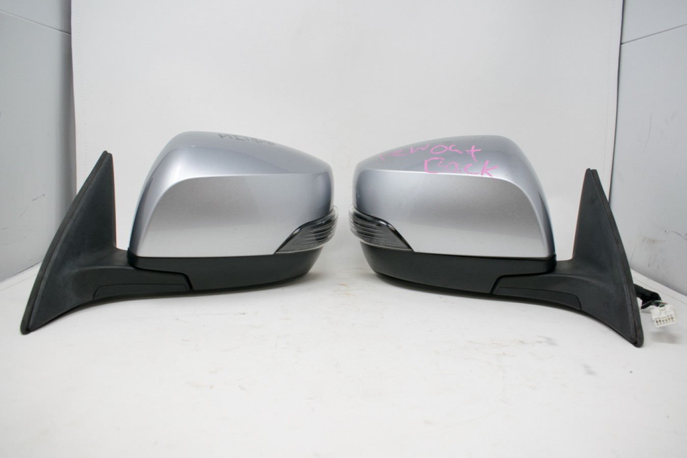 2010-2014 JDM Subaru Outback OEM Mirrors