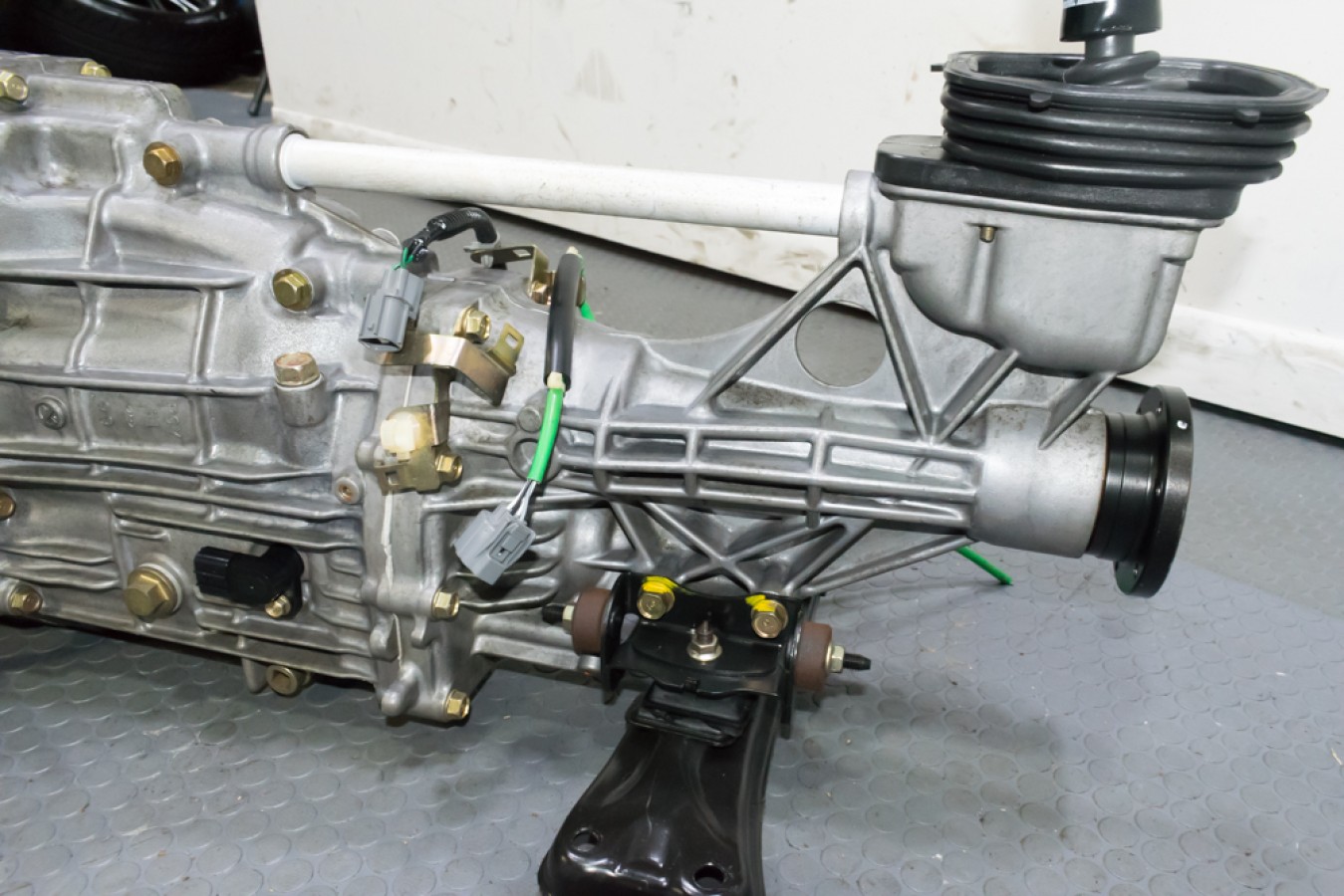 JDM Honda S2000 2002-2004 AP1 AP2 6 Speed Transmission Low Mileage | J ...