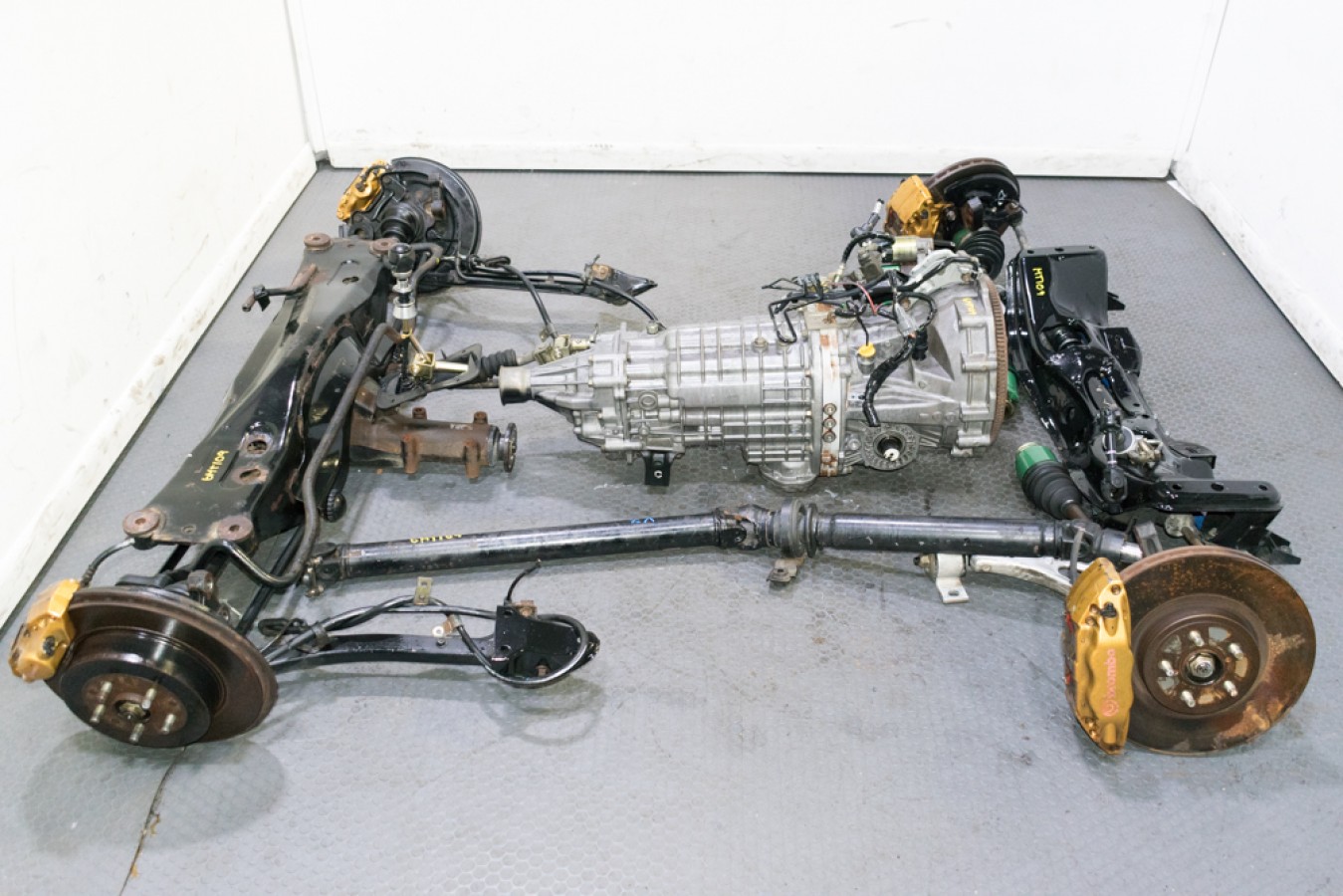 JDM Subaru WRX STI Version 7 6MT STI TY856WB1AA Non DCCD Transmission ...