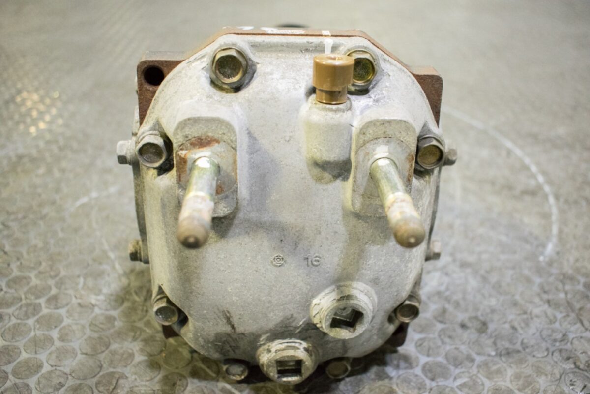 Used JDM Subaru WRX 2005 Pull Type TY755VW5AA 5mt AWD Transmission and R160 Diff 4.44 FD | J ...