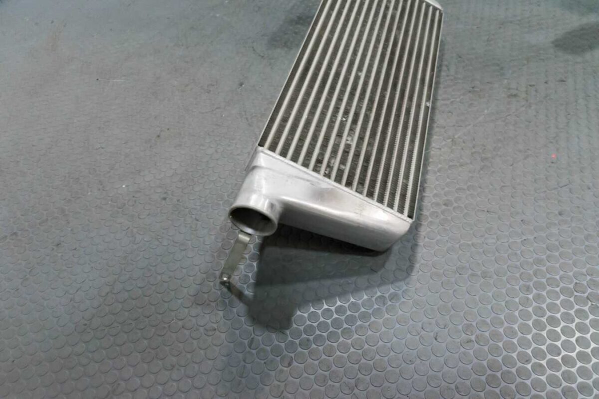 Used Blitz SE Front Mount Intercooler for ER34 Nissan Skyline GTT | J ...
