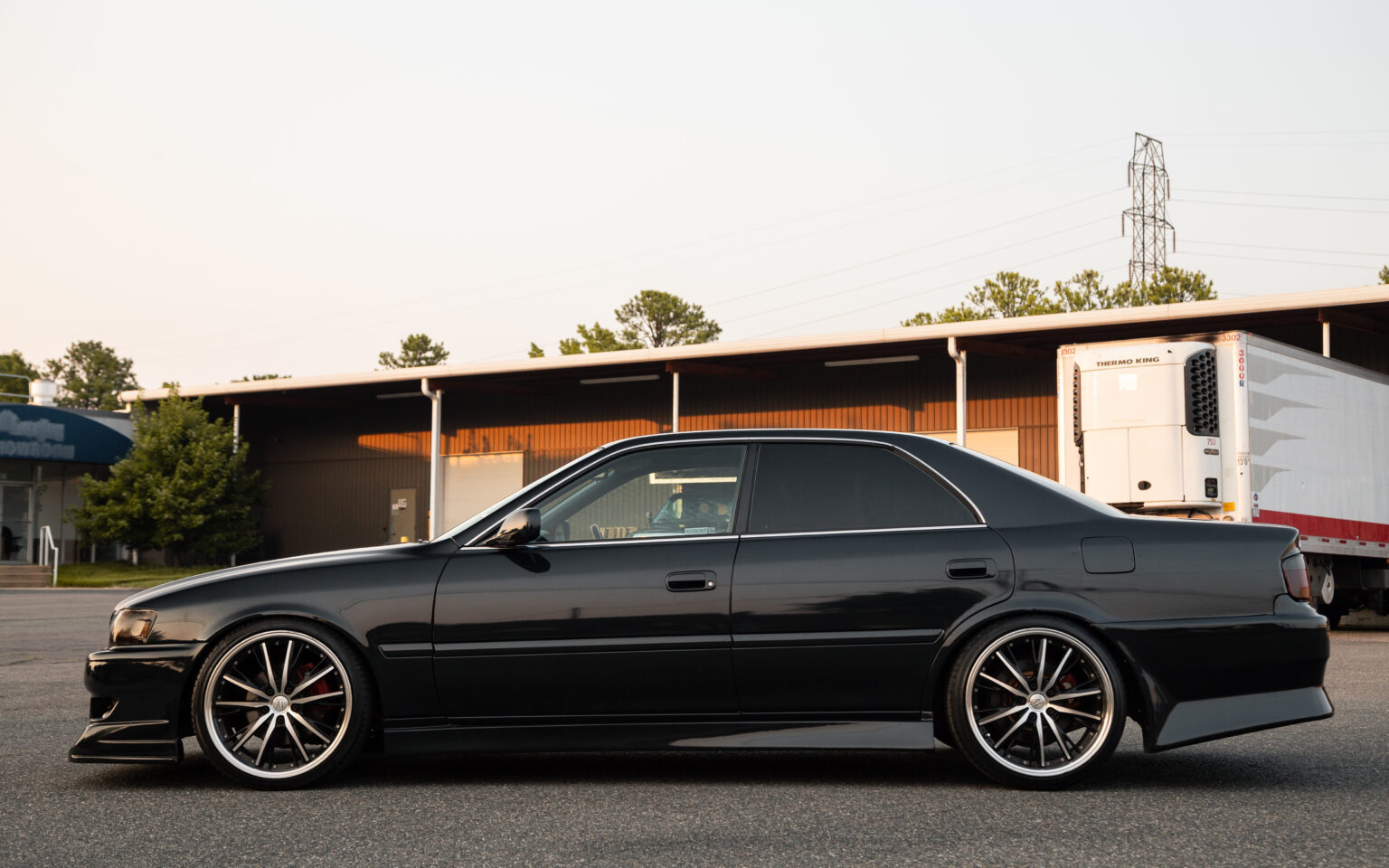 Toyota Chaser JZX100 Turbo 5 Speed RWD powered by 1JZ-GTE.