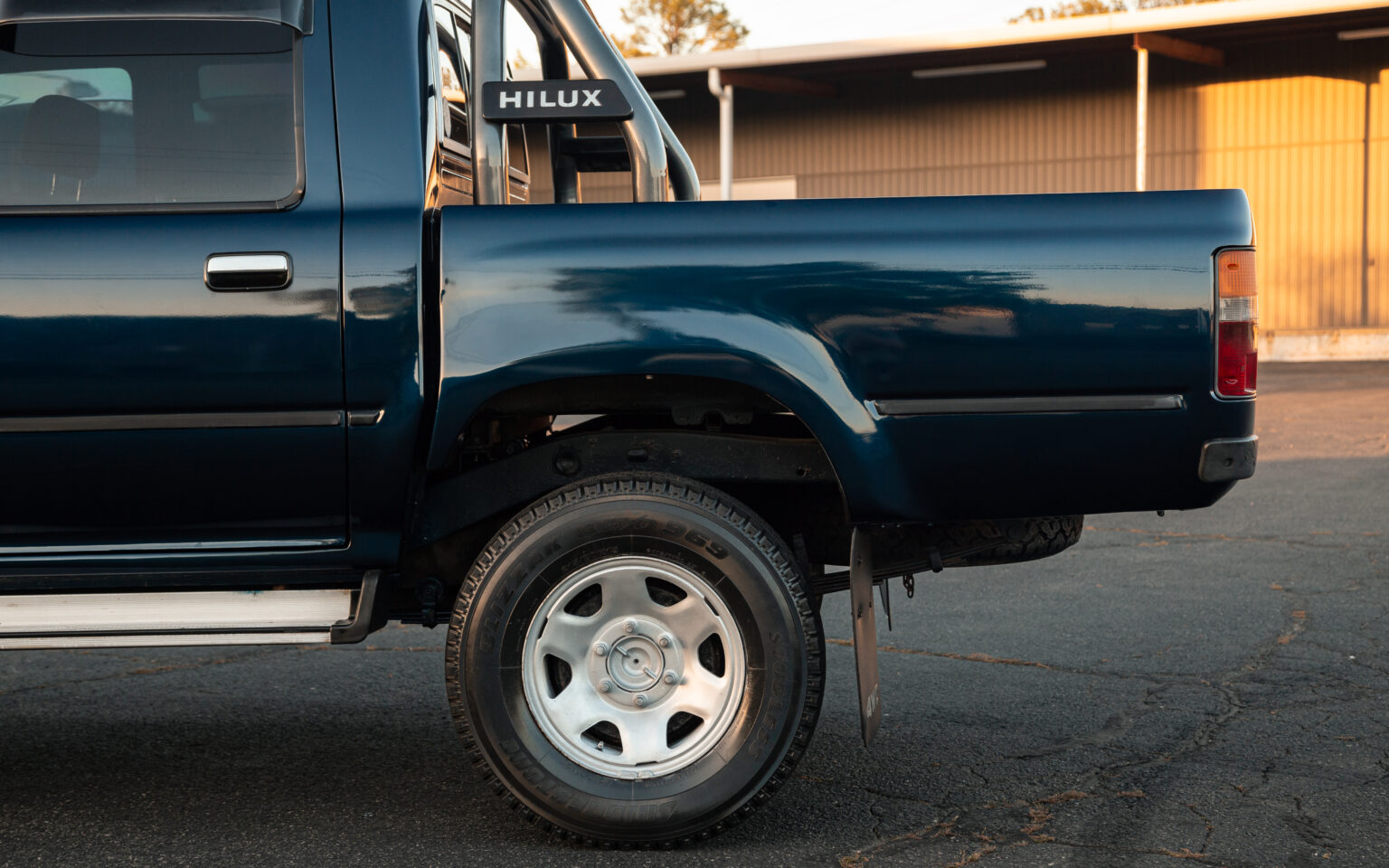 Toyota Hilux SSR LN108 with 2L-TE Turbo Diesel engine