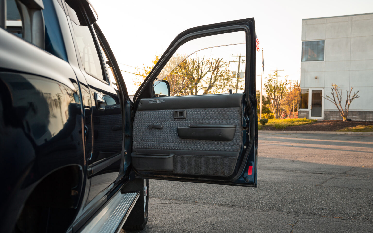 Toyota Hilux SSR LN108 with 2L-TE Turbo Diesel engine