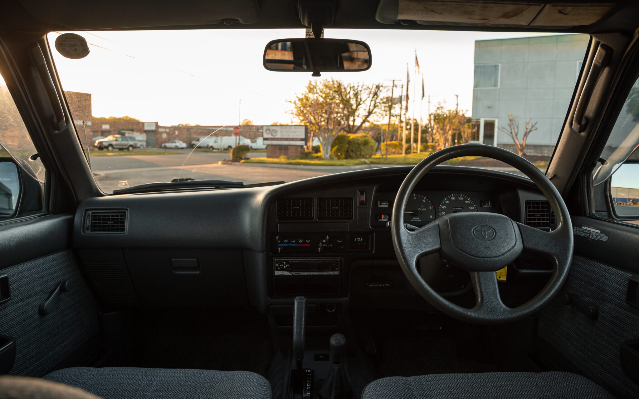 Toyota Hilux SSR LN108 with 2L-TE Turbo Diesel engine