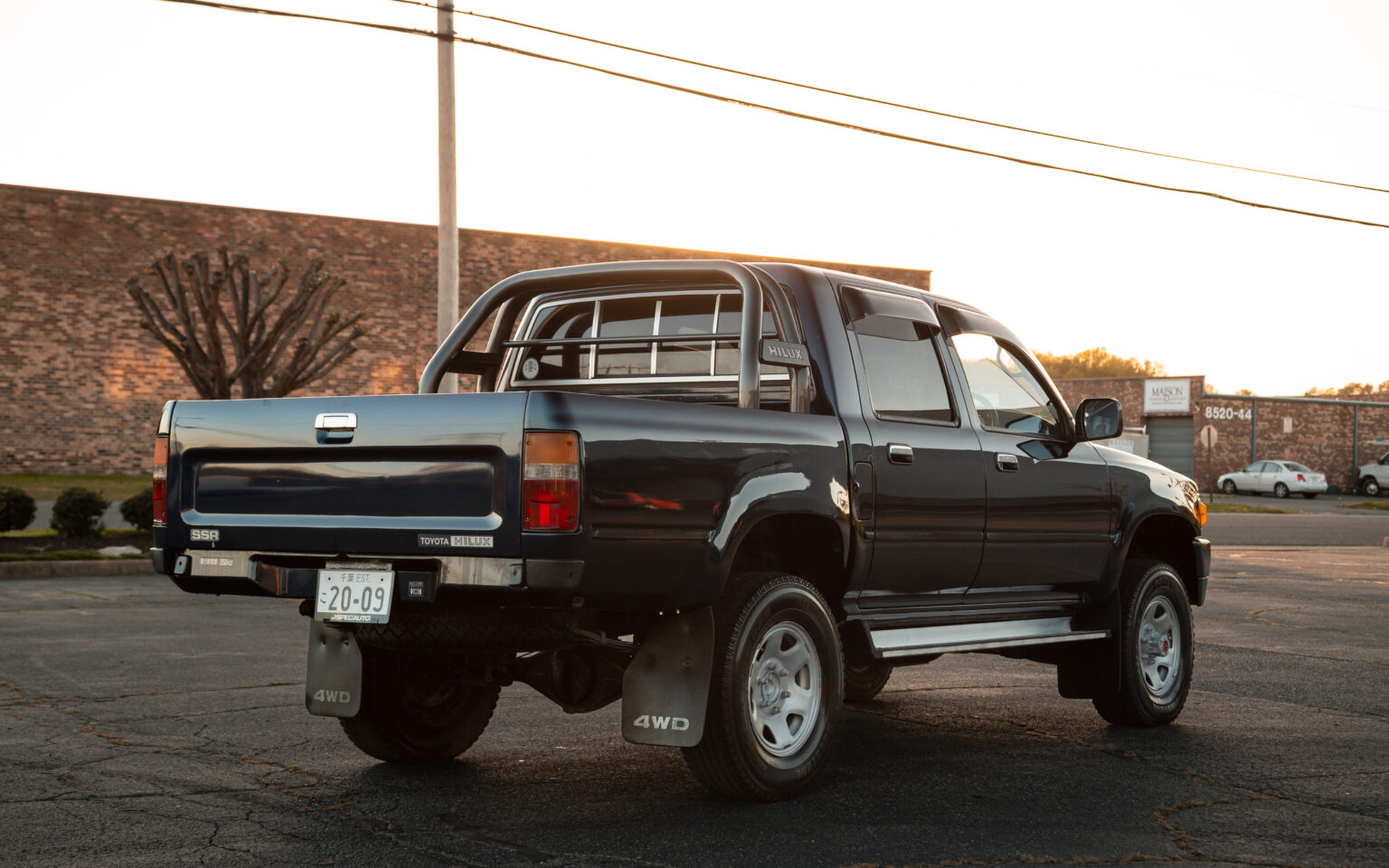 Toyota Hilux SSR LN108 with 2L-TE Turbo Diesel engine