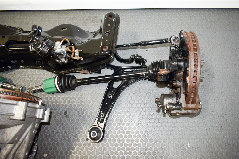 Subaru Legacy Spec B 6MT TY856WBDAA Transmission