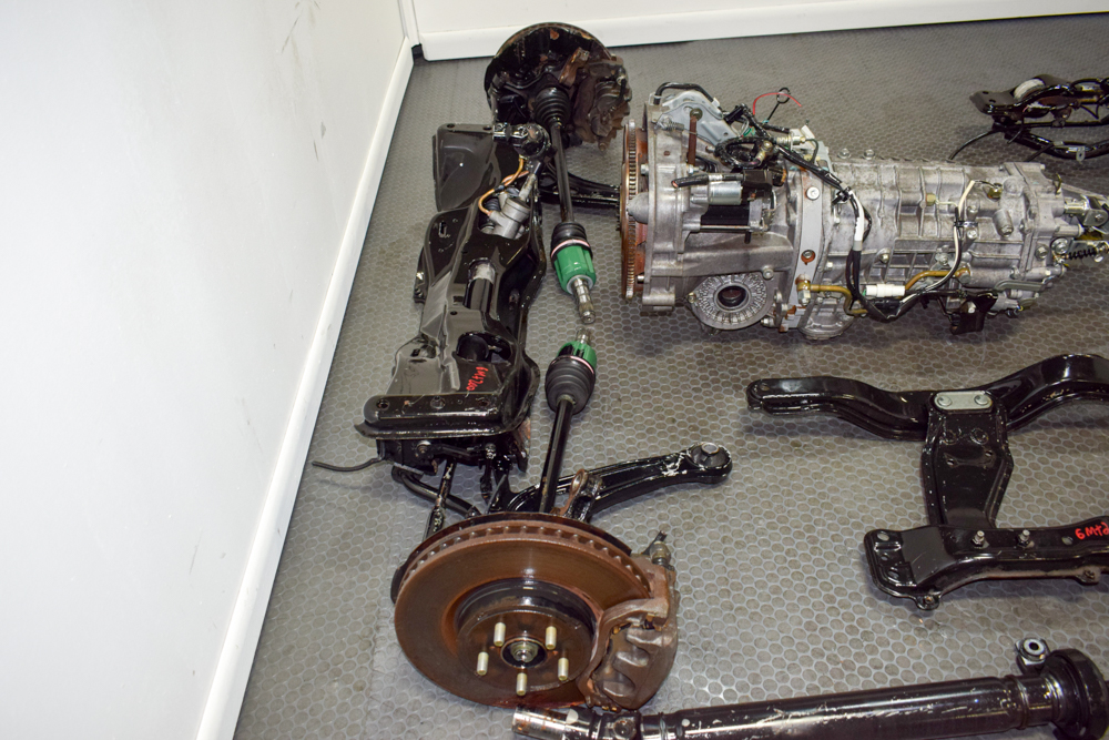Subaru Legacy Spec B 6MT TY856WBDAA Transmission