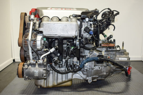 Honda Civic K20A Type-R from a 2001-2006 EP3