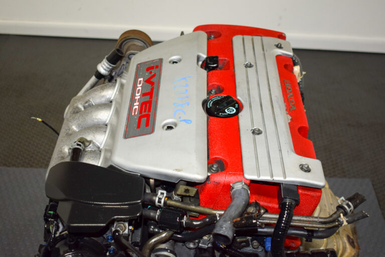 Honda Civic K20A Type-R from a 2001-2006 EP3