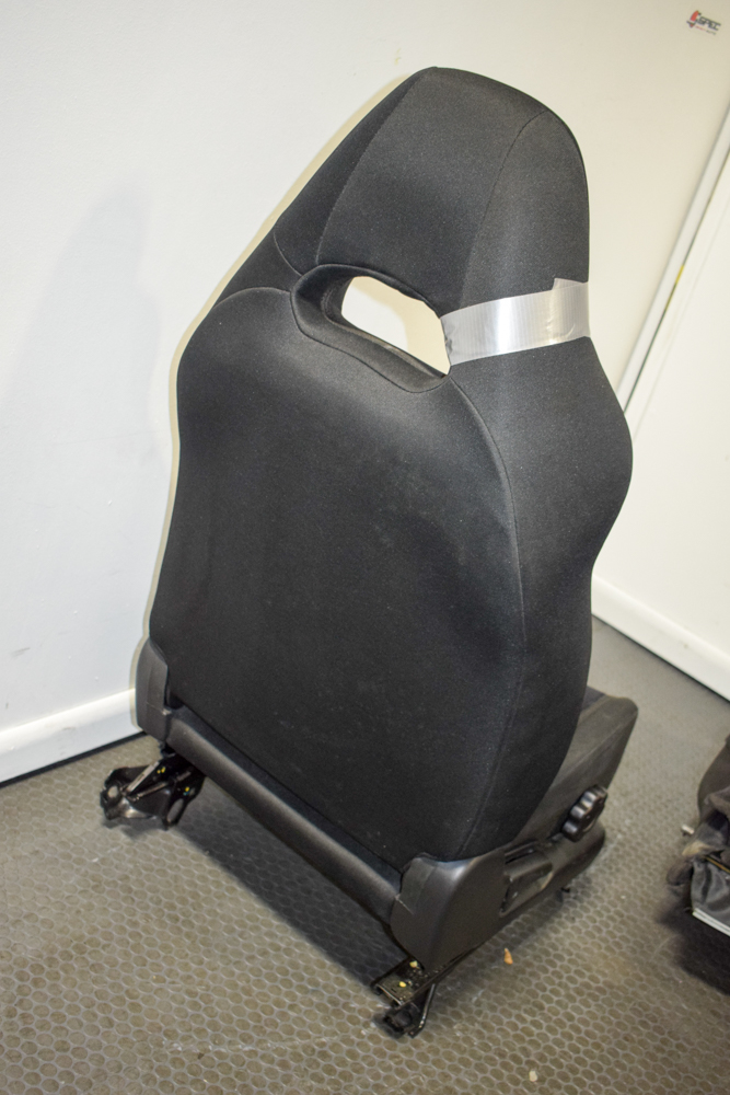 Subaru Forester SG9 STI Black Front and Rear seats.