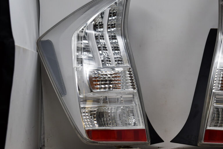 Very Clean 2010-2015 Toyota Prius OEM Replacement Tail Lights for Sale ...