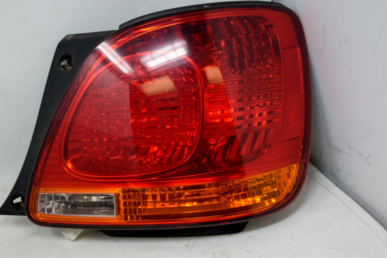 Super Clean JDM 1998-2005 Toyota Aristo and Lexus GS300 OEM Tail Lights ...