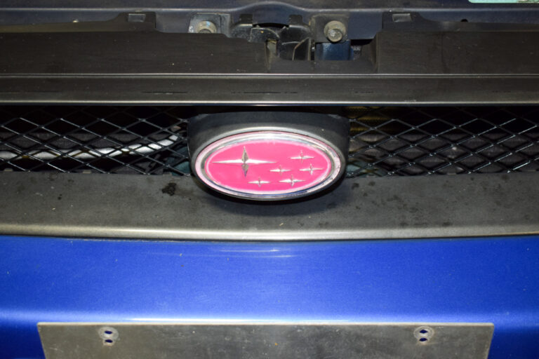 JDM 2004-2005 Subaru Impreza WRX STI Sedan Front Clip in Blue for Sale ...