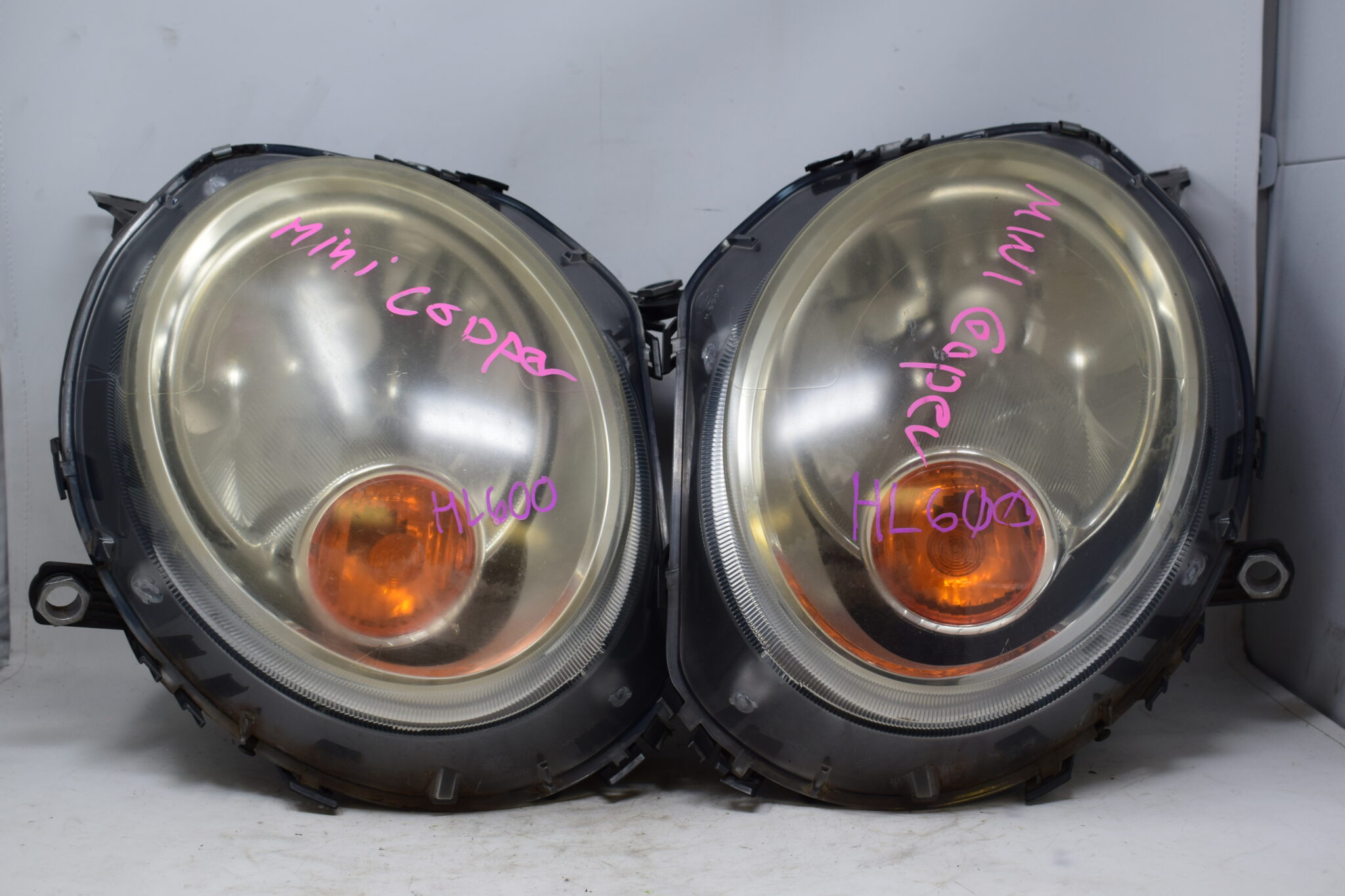 Very Clean OEM 2007-2013 Mini Cooper Head-Lights for Sale | J-Spec Auto ...