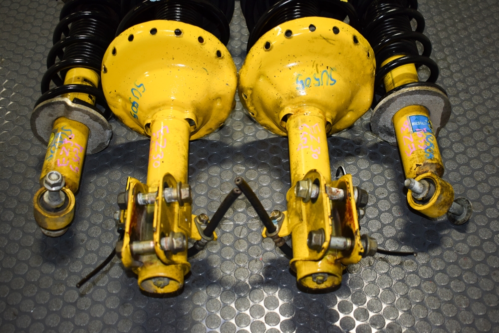 2004-2007 Subaru Legacy GT 5MT or 6MT Wagon Bilstein Struts with ...