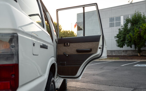 1989 Toyota Land Cruiser HJ60 60 Series in White for Sale.