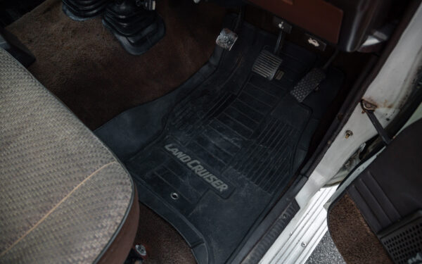 1989 Toyota Land Cruiser HJ60 60 Series in White for Sale.