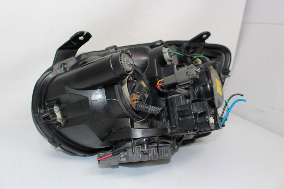 Pair of JDM Subaru Impreza WRX STI GDB V8 HID Headlights – 2004–2005 ...