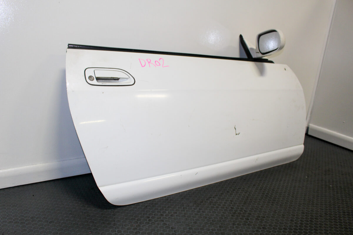 R33 Nissan Skyline GTR OEM Driver (Right Side) Door QM1 - White﻿ with ...