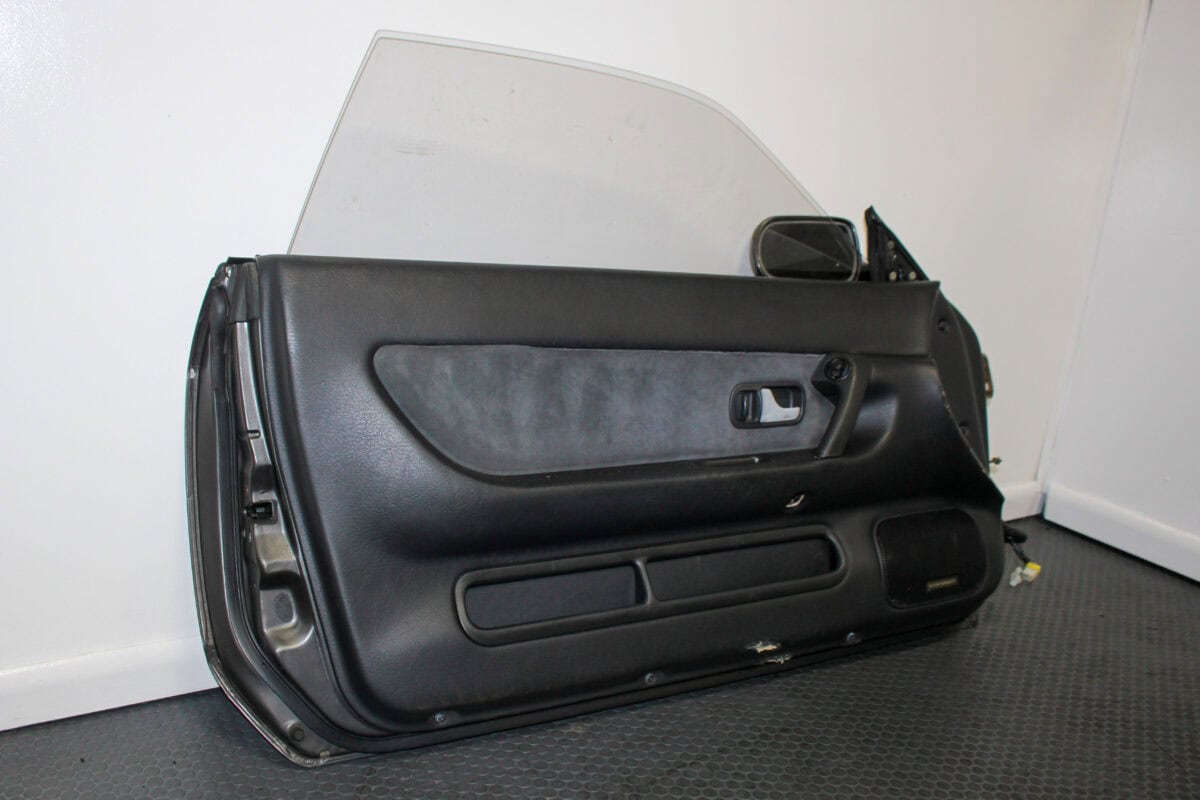 JDM Nissan Skyline R32 GTR Authentic OEM Passenger Left Side Door KH2 ...