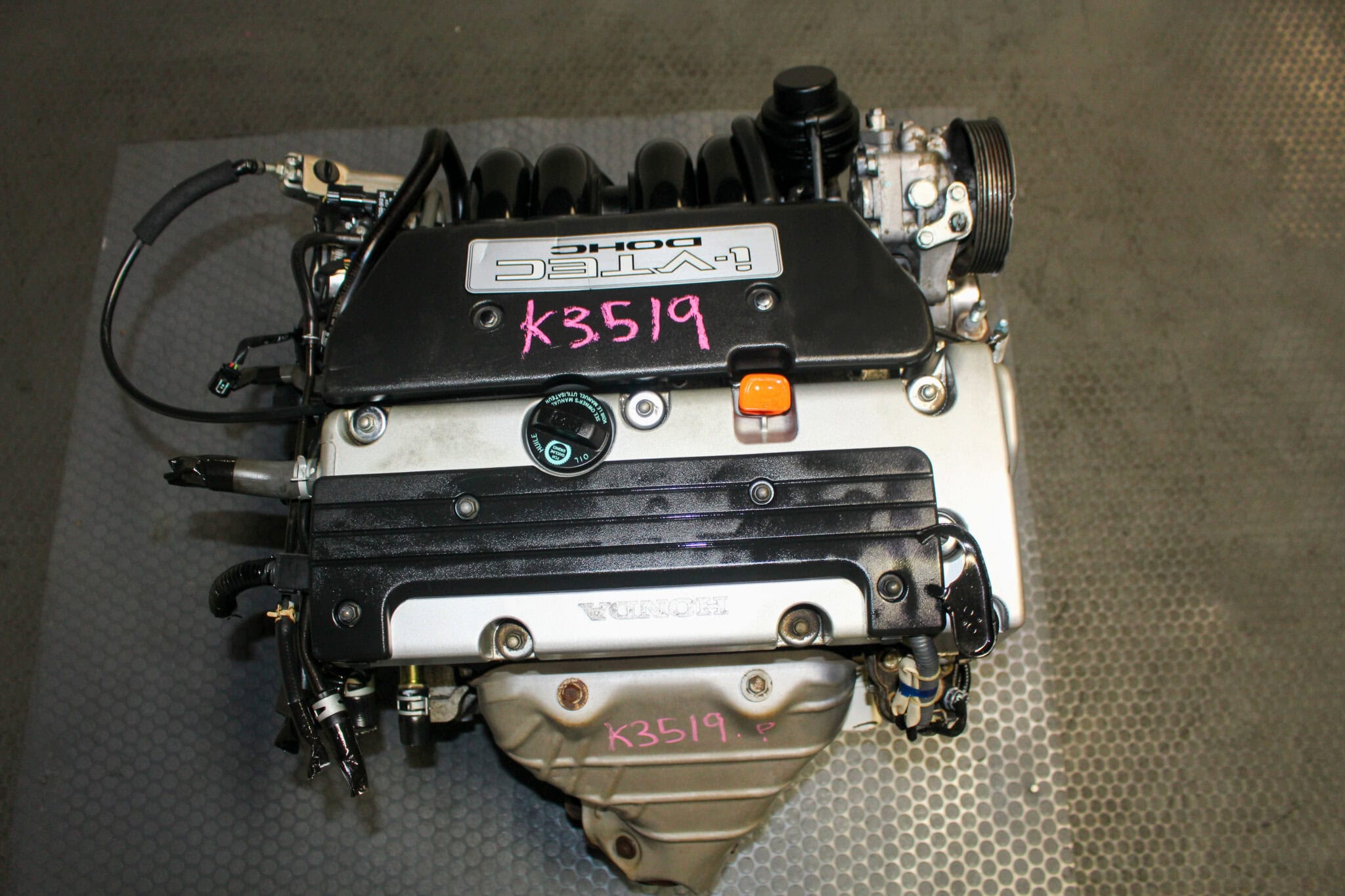 Honda K20A3 Replacement Engine for 2002-2006 Civic.